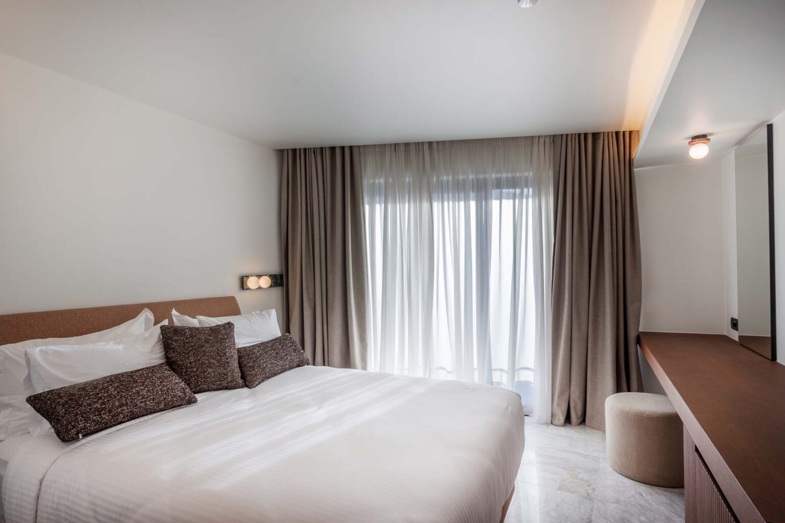Cozy Suite with balcony - L'Avventura Suites Hotel